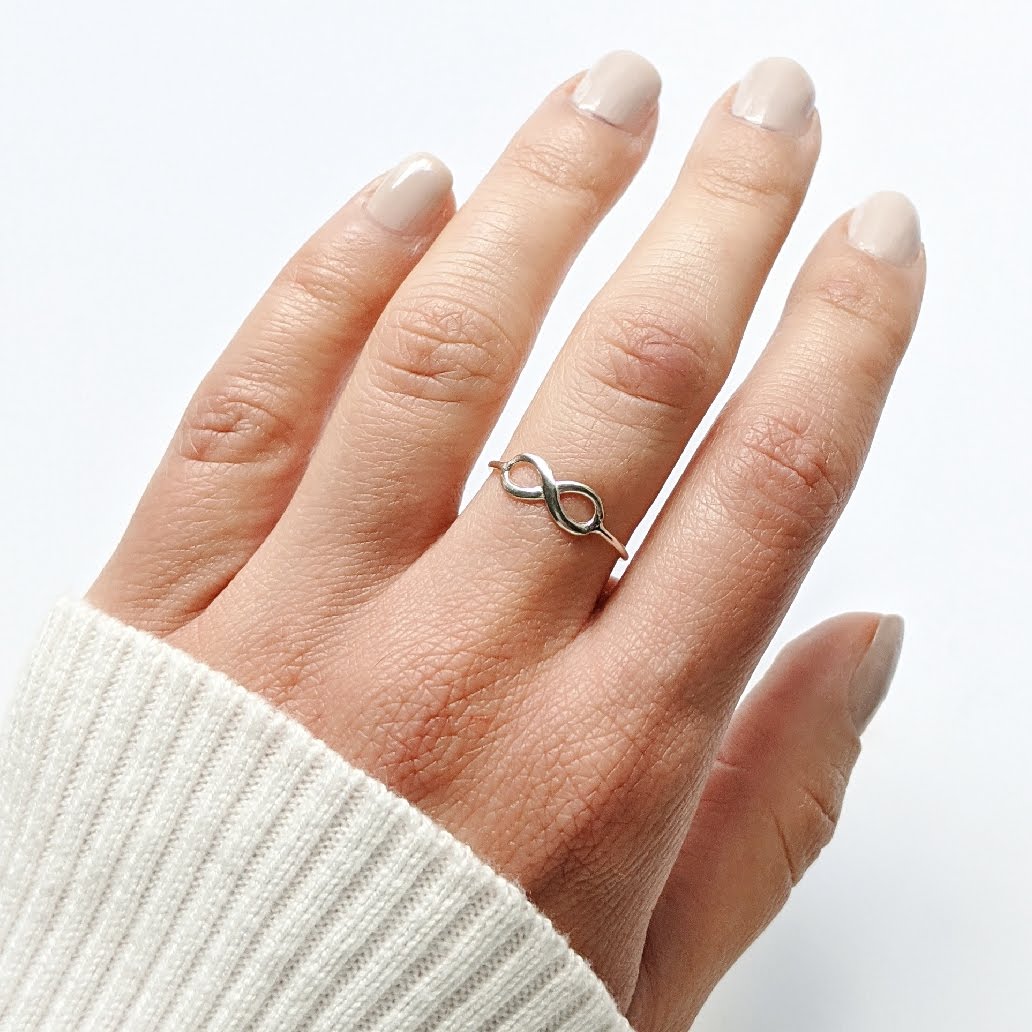 Anillo Infinito Plata 925 - Joyas GABENA - Cuotas sin interés